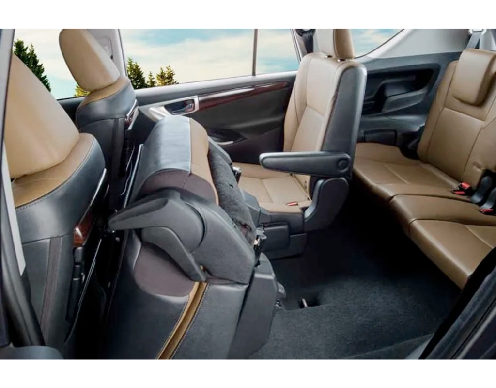 Toyota Innova Crysta - Kumar Car Rentals